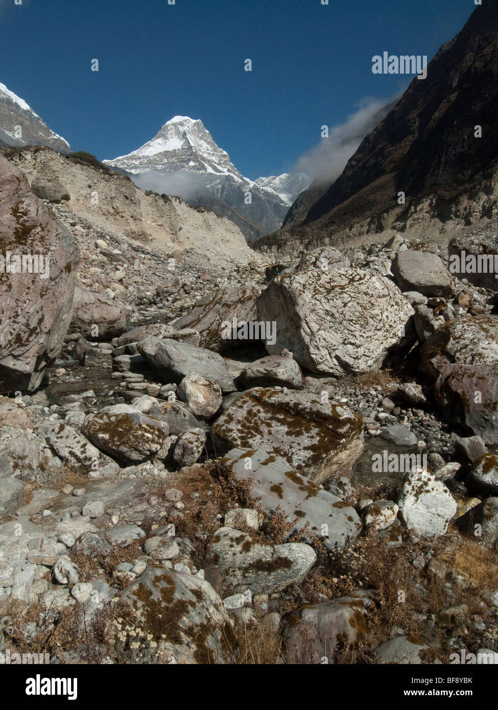 Mount Mera is the high peak in Mera National park. Cairns beside the ...