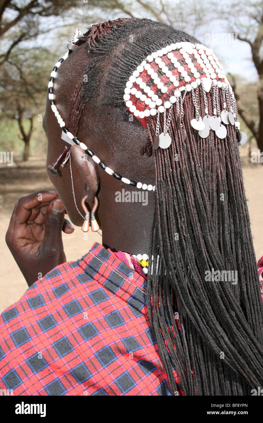 Maasai Men In Traditional Dress High Resolution Stock Photography and ...