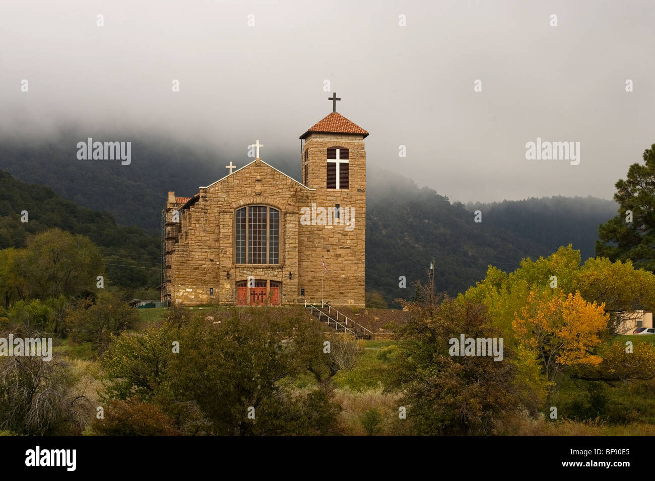 Mescalero apache hi-res stock photography and images - Alamy