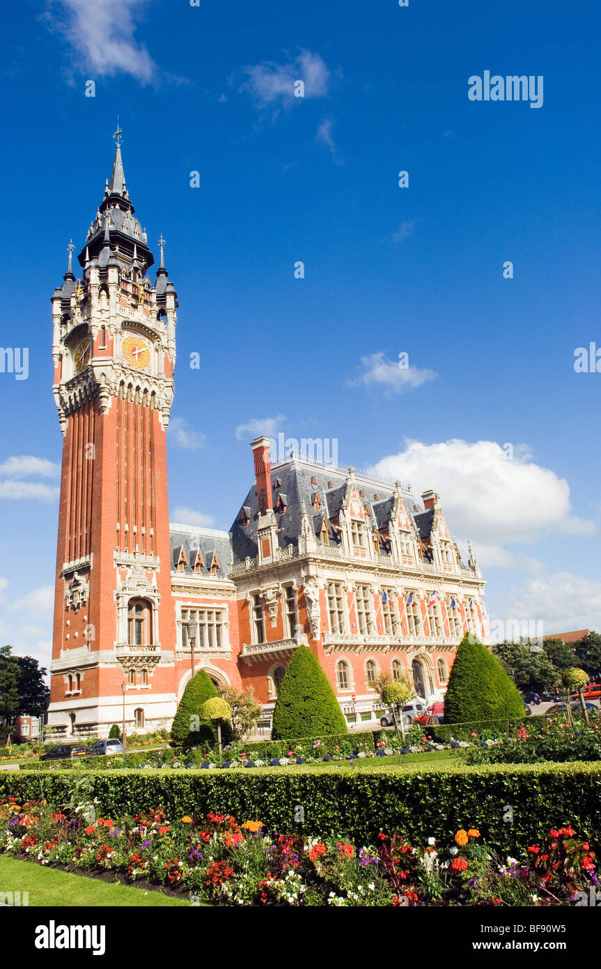 Calais france town hall hi-res stock photography and images - Alamy
