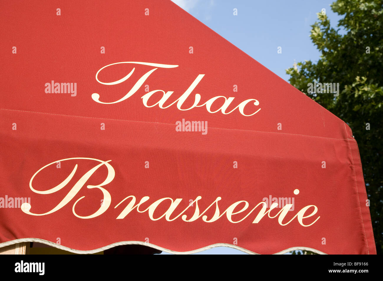 Tabac brasserie sign hi-res stock photography and images - Alamy