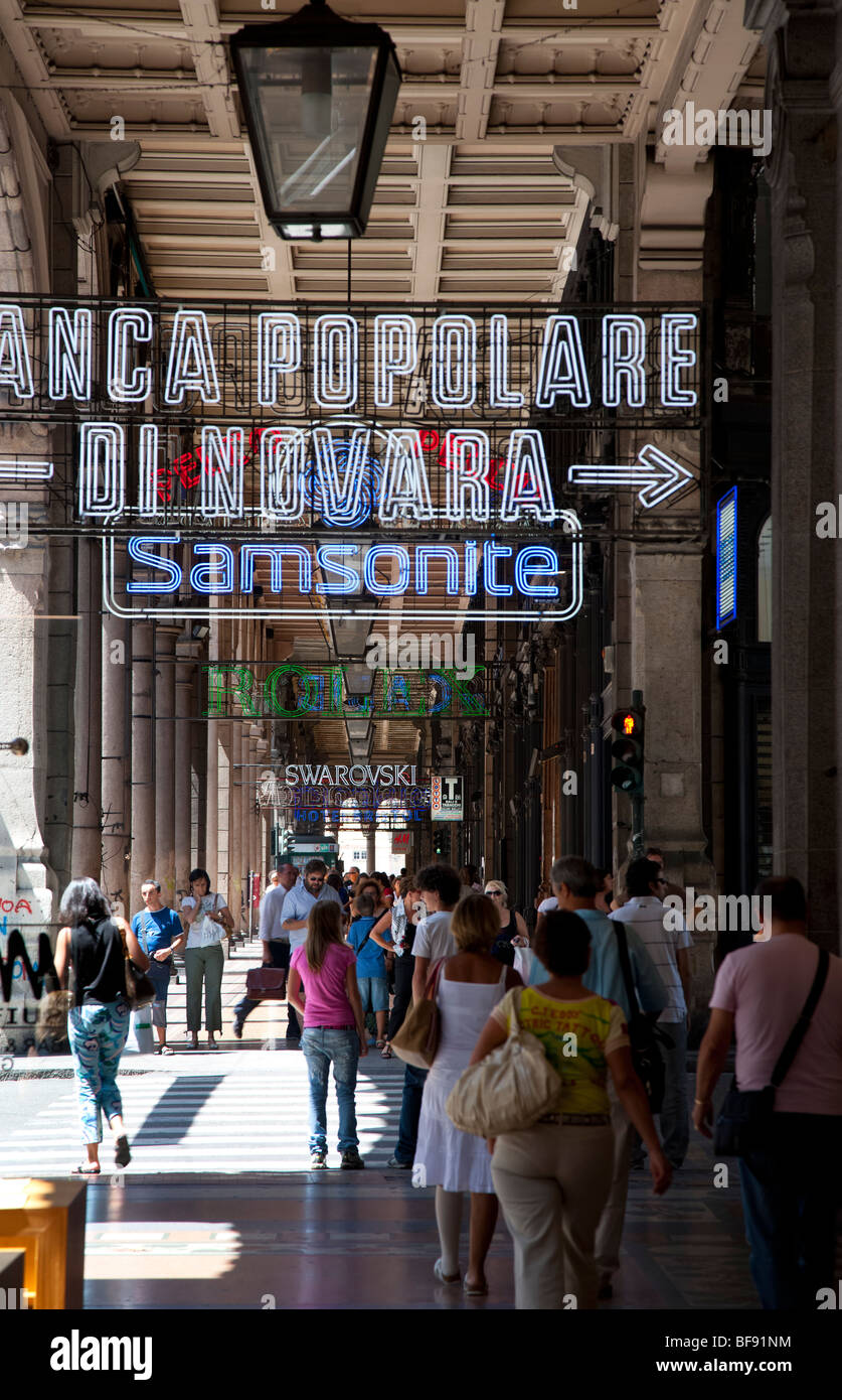 Italy shop shops hi-res stock photography and images - Alamy