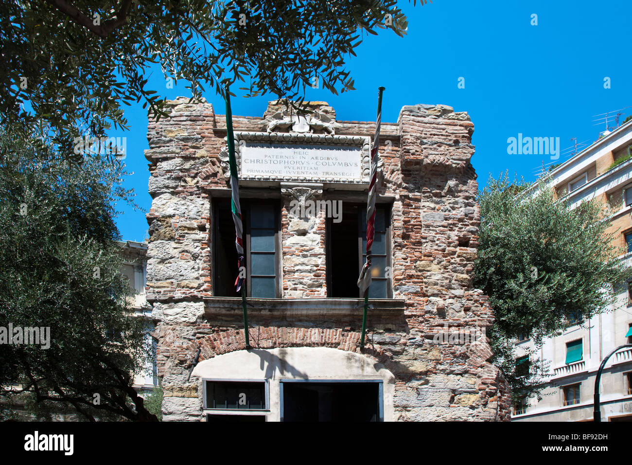 Columbus genoa italy hi-res stock photography and images - Alamy