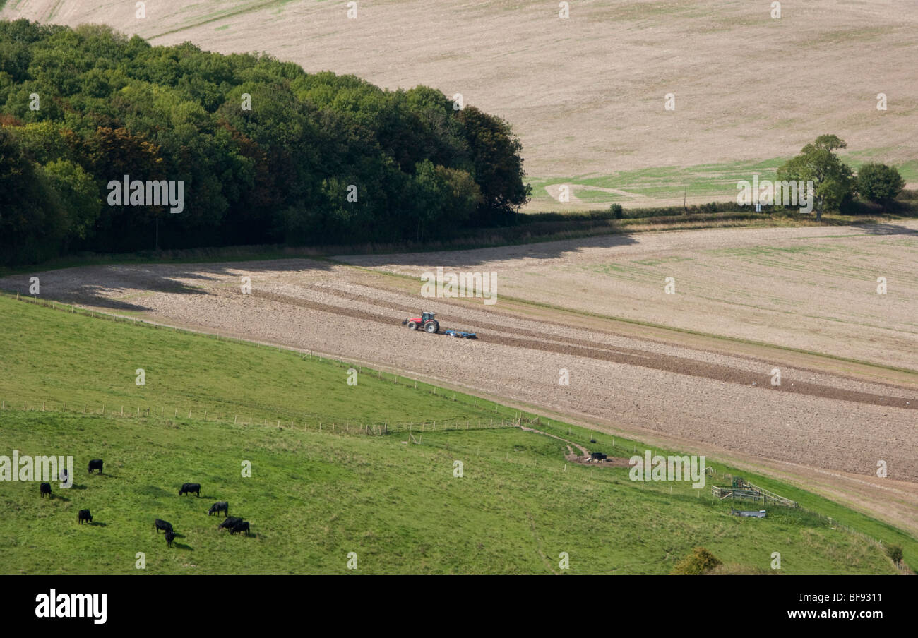 Farm overview hi-res stock photography and images - Alamy