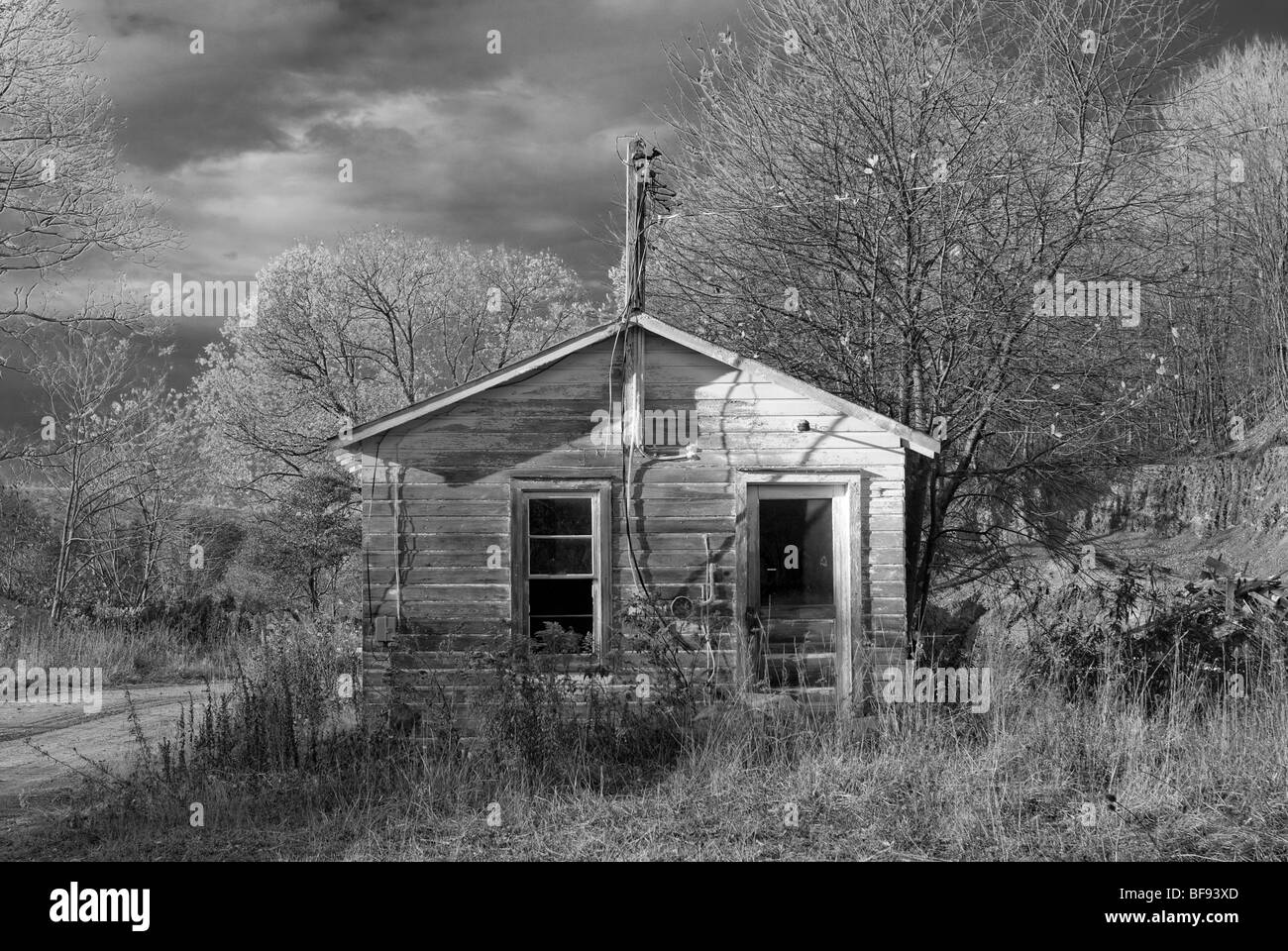Old mine building Black and White Stock Photos & Images - Alamy