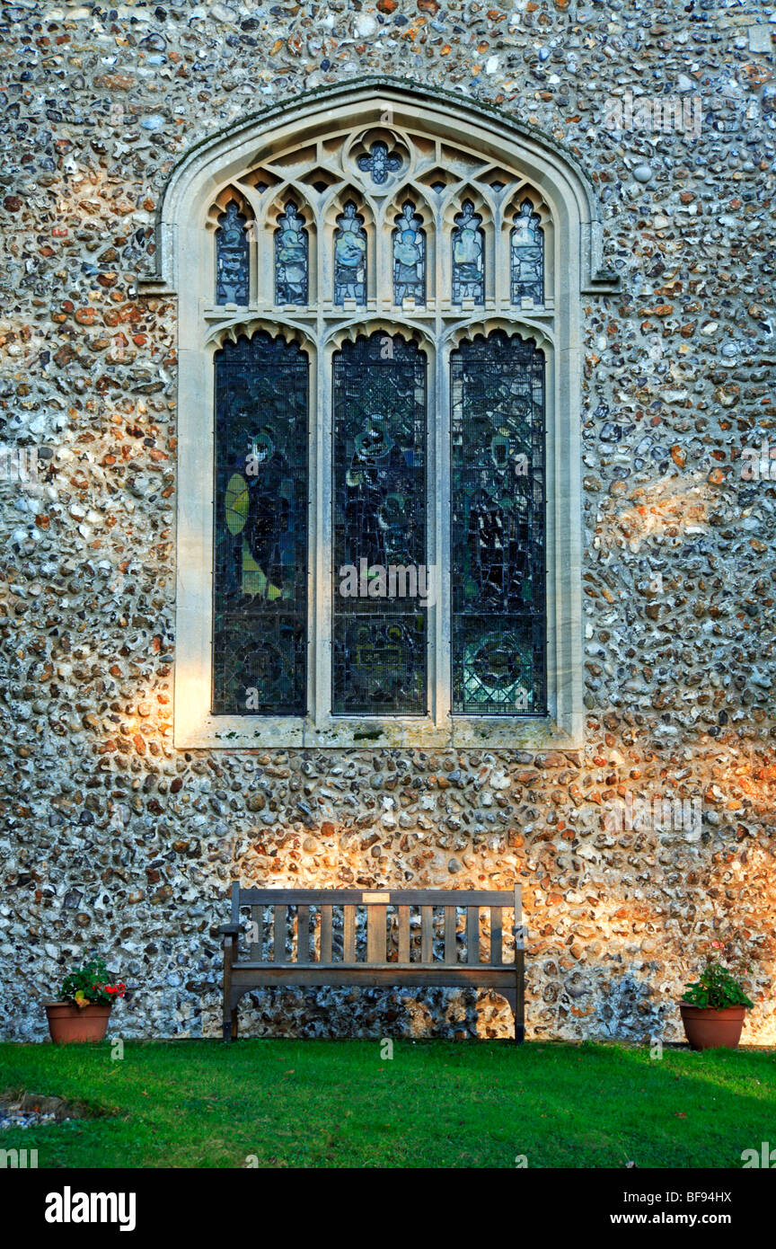 Stone mullion window in english village church hi-res stock photography ...