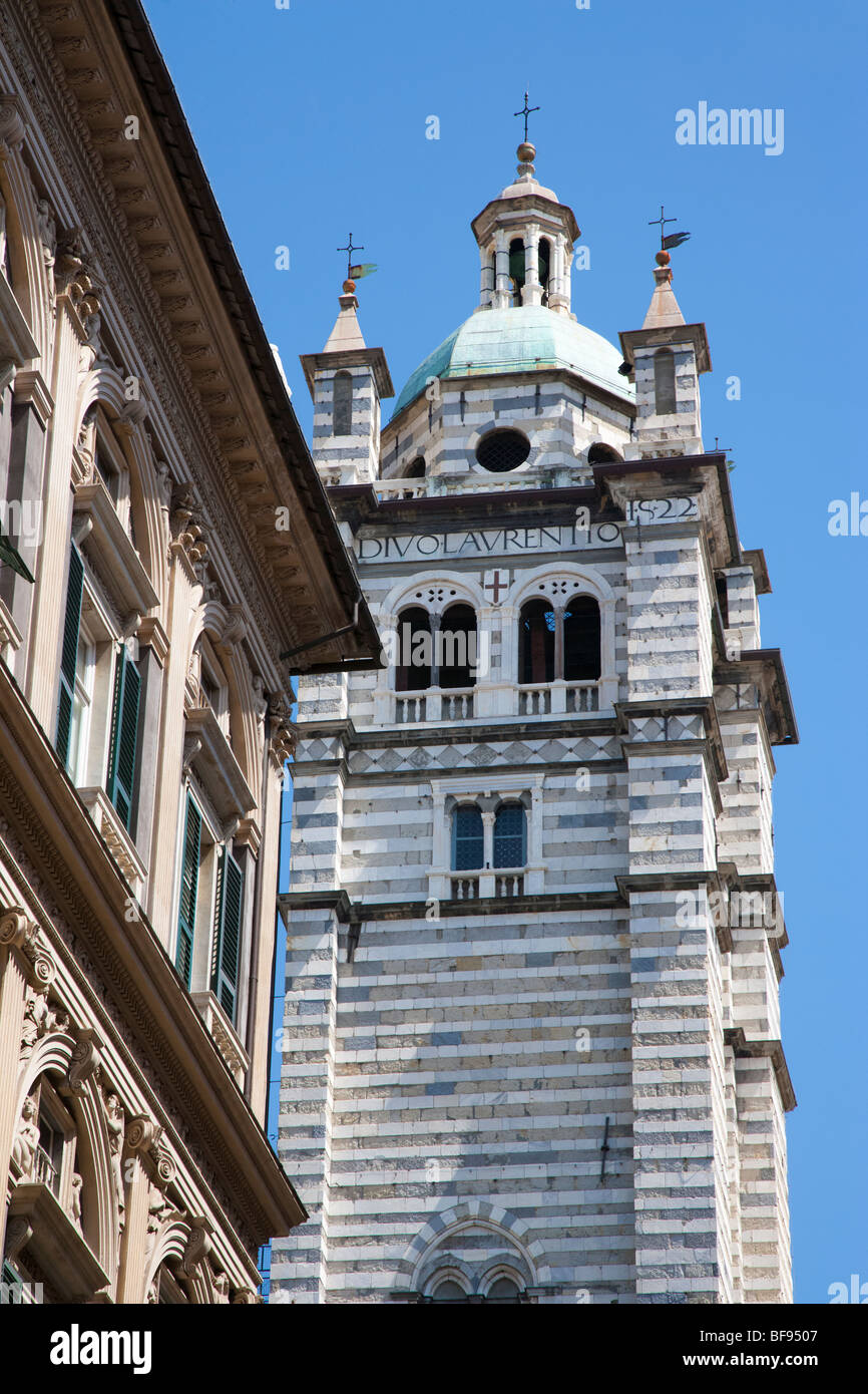 Tower of the Cattedrale di San Lorenzo Genoa, Italy Stock Photo - Alamy