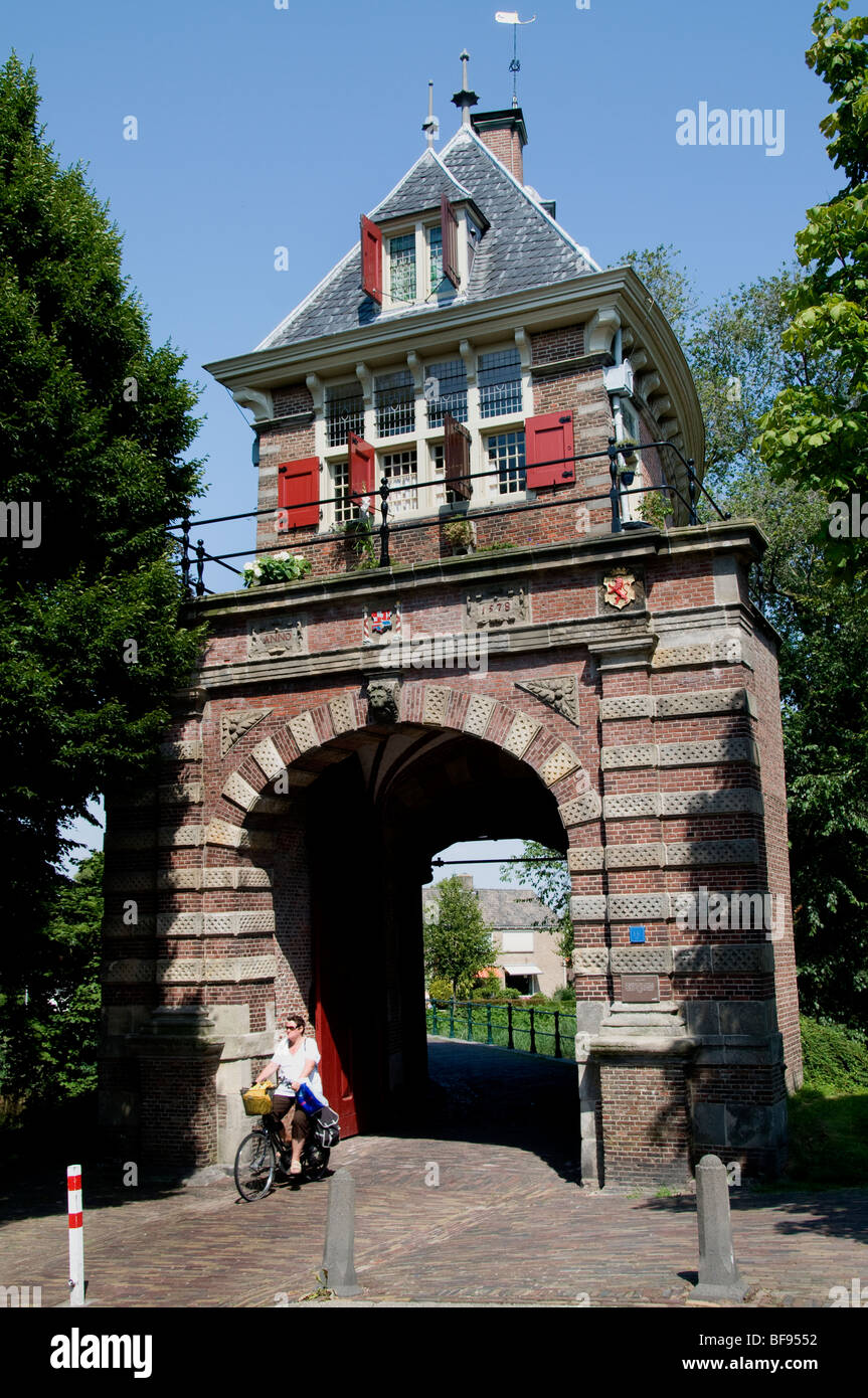 Historic town gate hi-res stock photography and images - Alamy