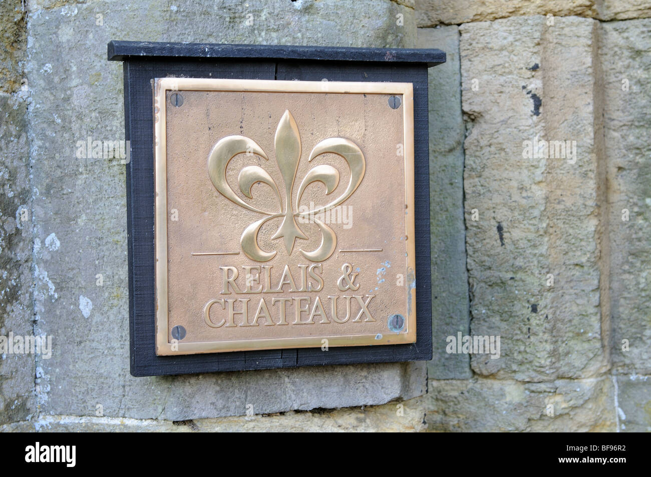 Relais chateaux sign hi-res stock photography and images - Alamy