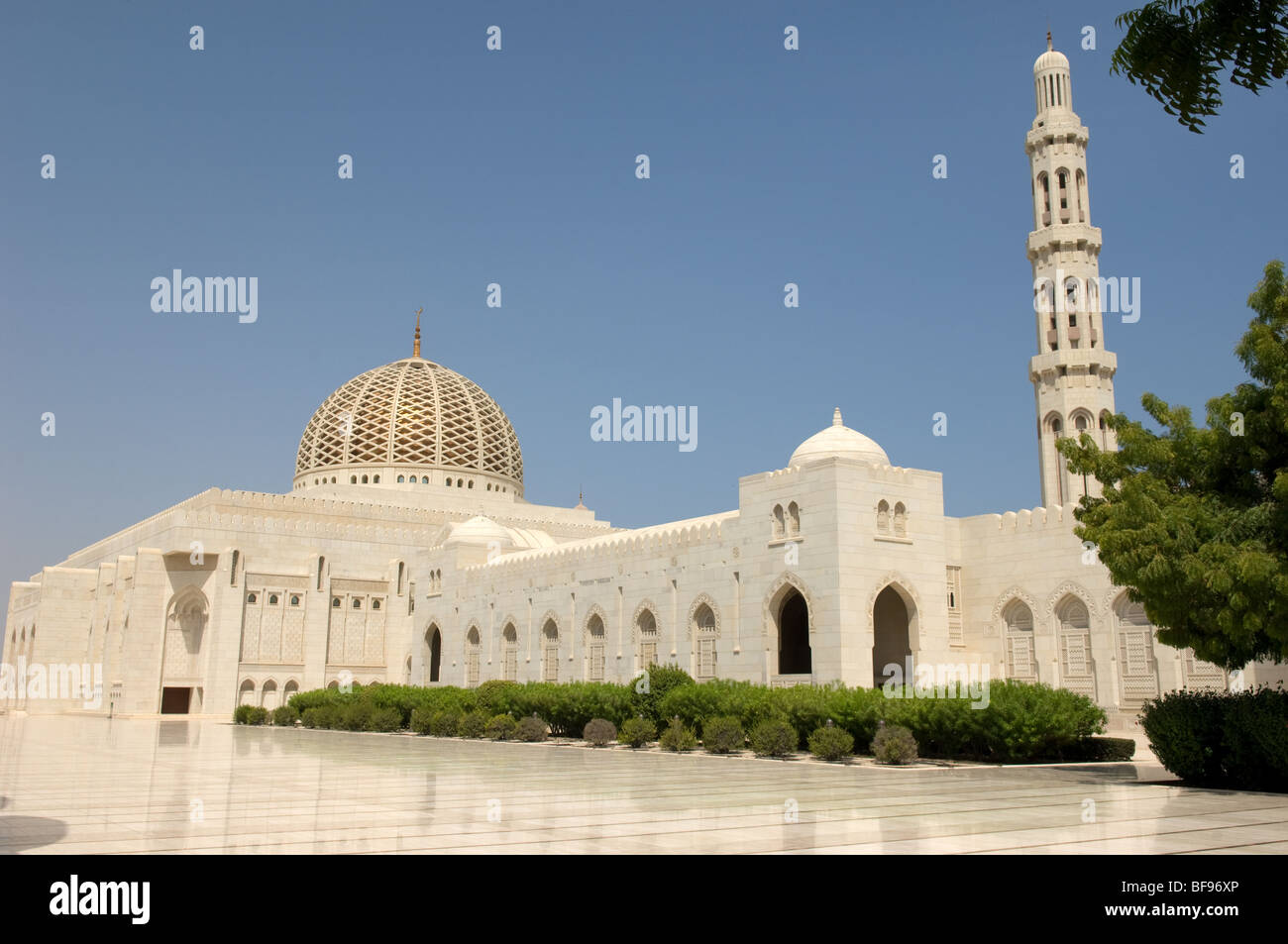 The Grand Mosque in Muscat Oman Stock Photo - Alamy