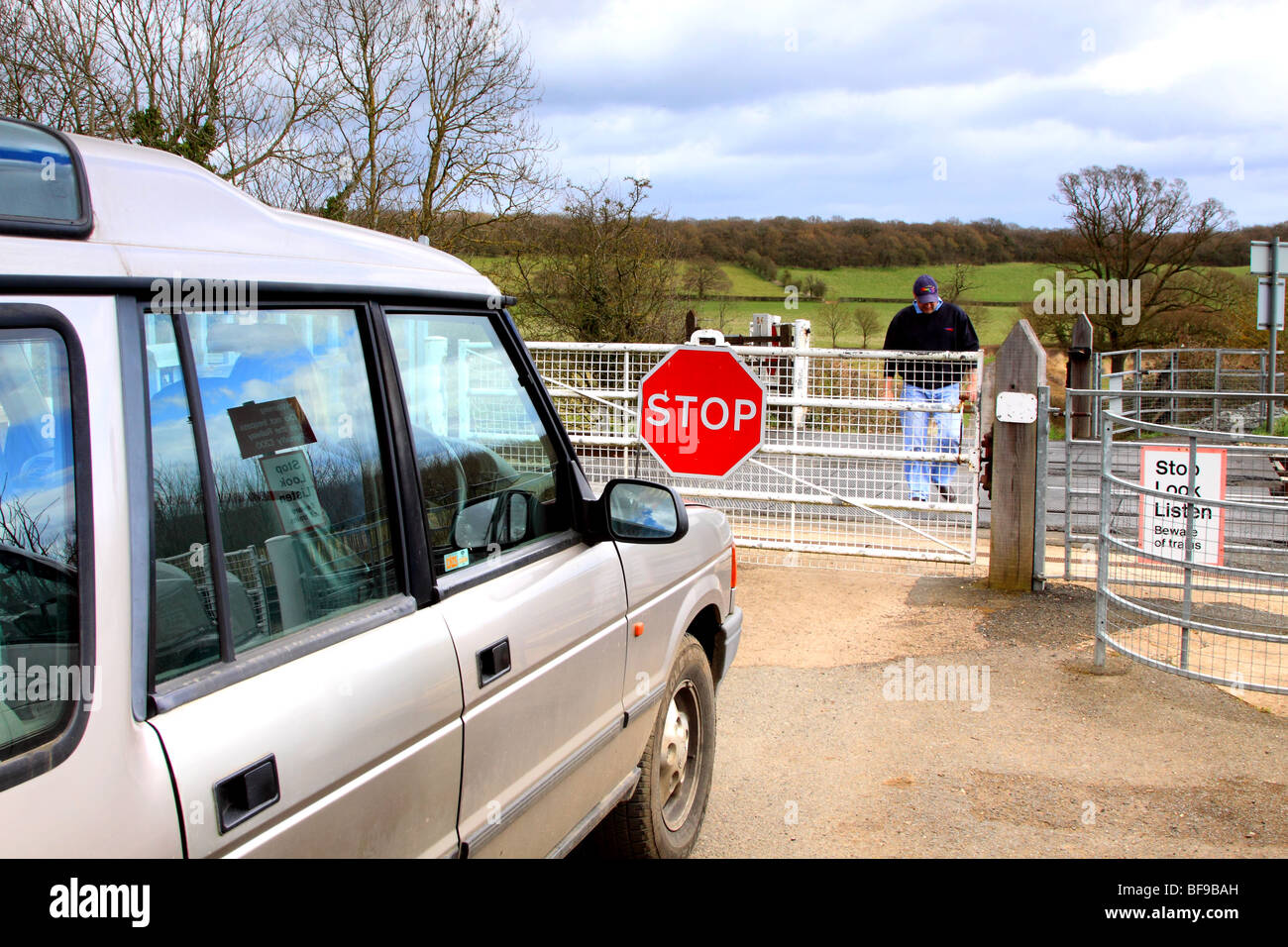 Manned level crossing hi-res stock photography and images - Alamy