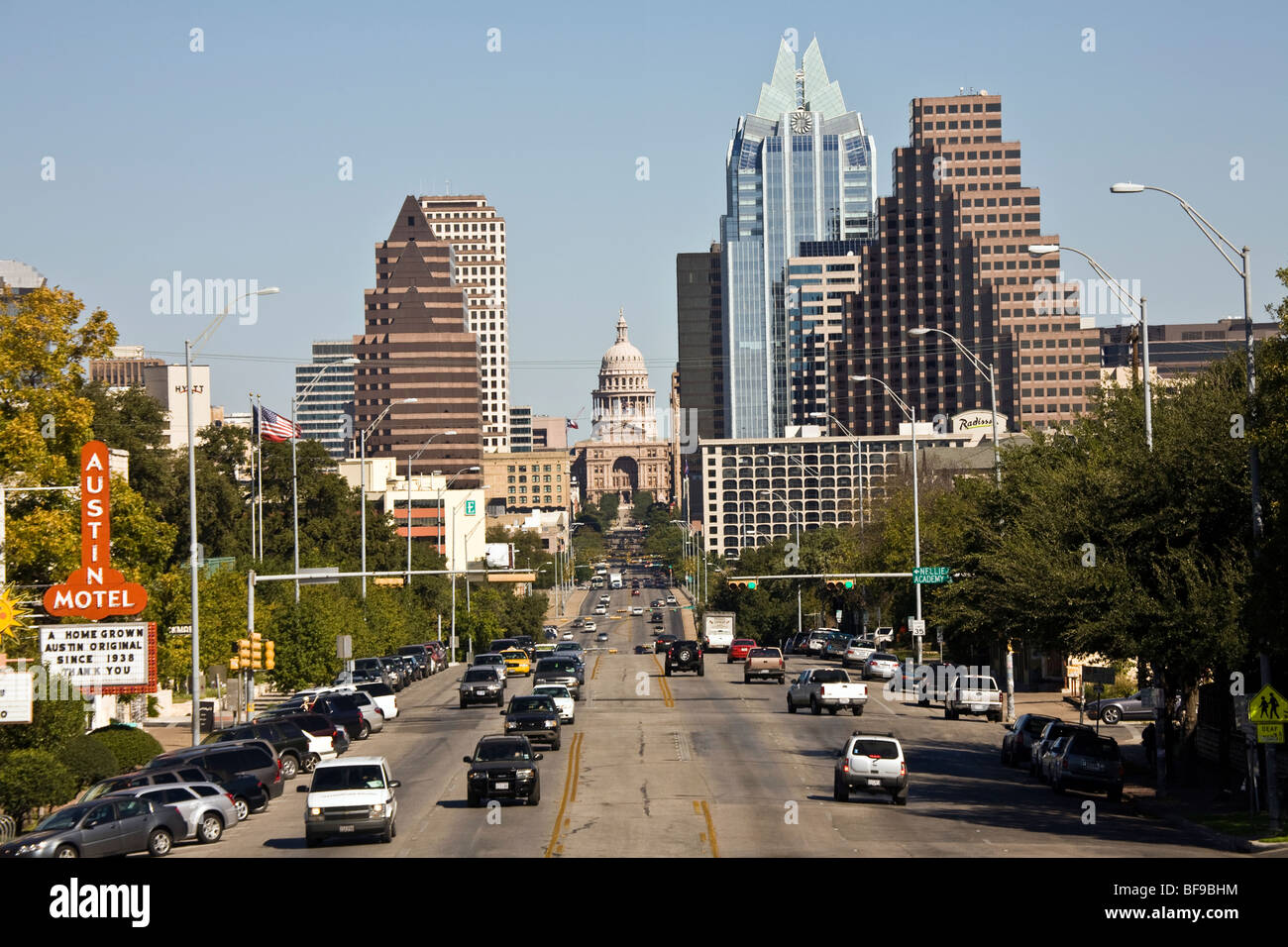 A view up South Congress Avenue to the Texas State Capitol in Austin ...