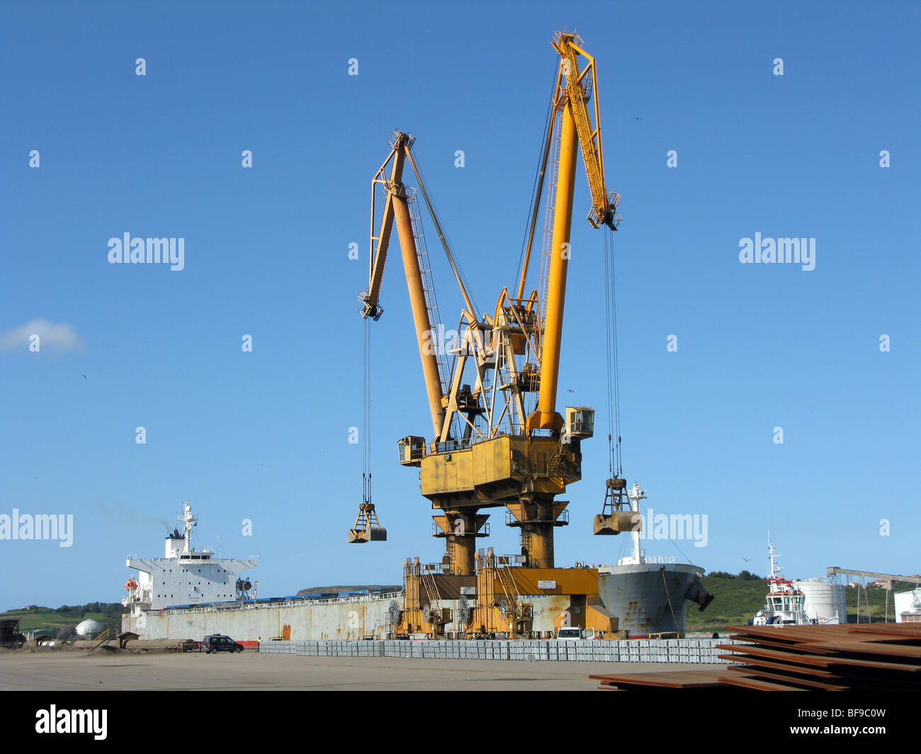 Puerto aviles hi-res stock photography and images - Alamy