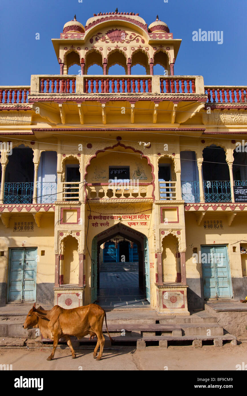 Haveli architecture hi-res stock photography and images - Alamy