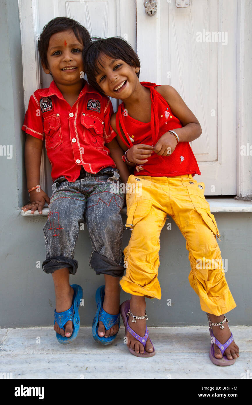 Happy cute hindu hi-res stock photography and images - Alamy