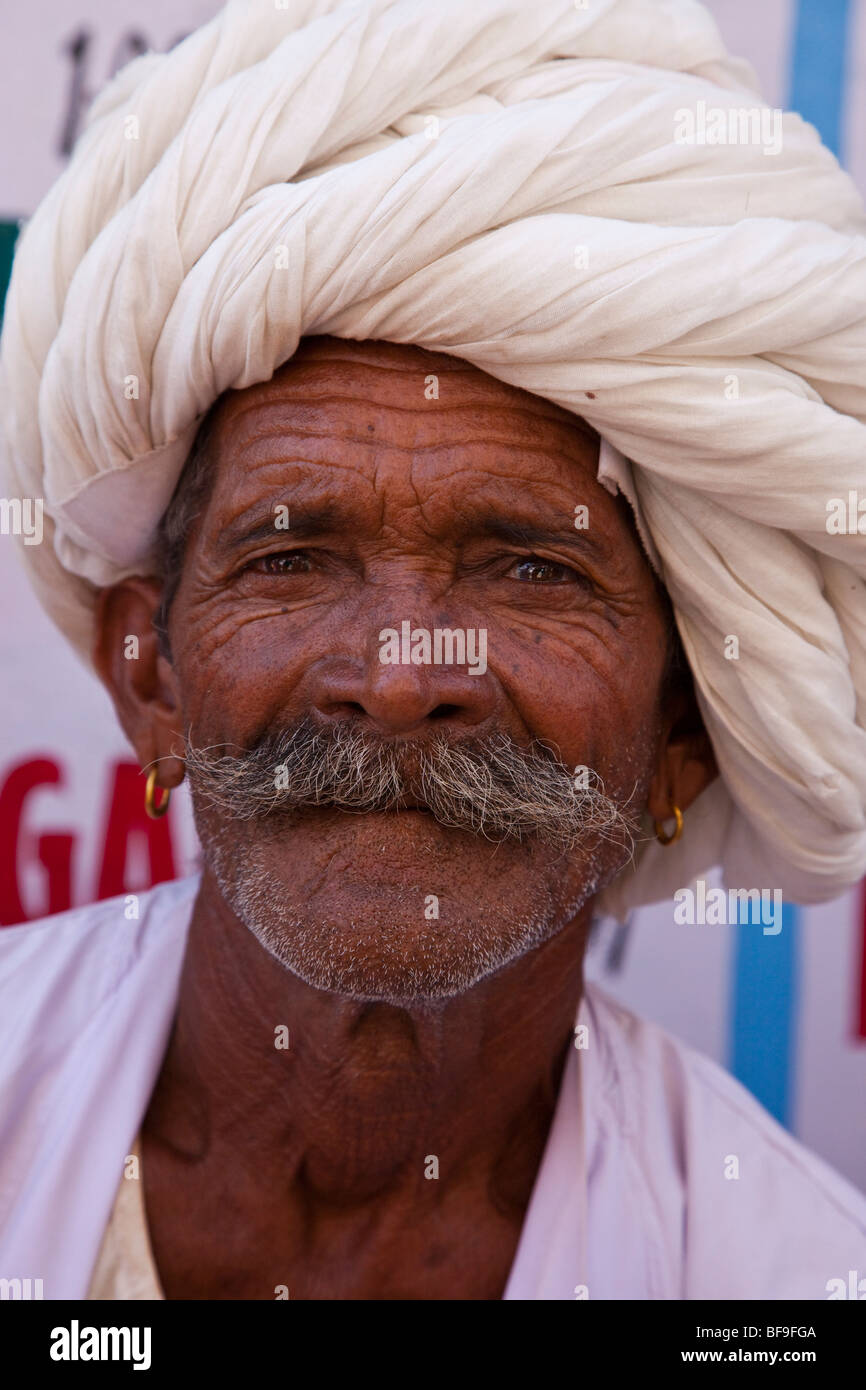 Rajput man at the Pushkar Mela in Pushkar in Rajasthan India Stock ...