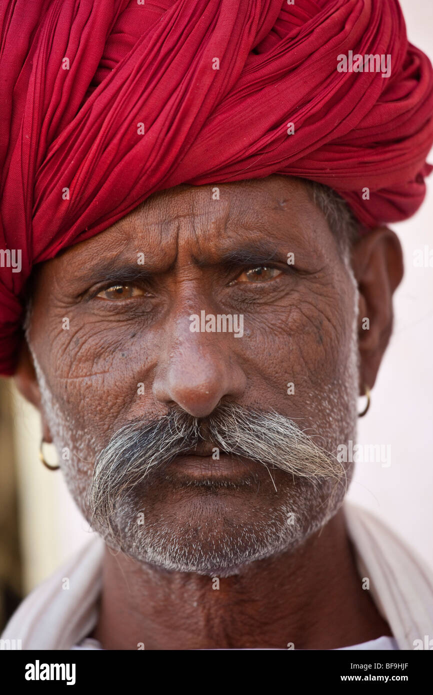 Rajput man at the Camel Fair in Pushkar in Rajasthan India Stock Photo ...