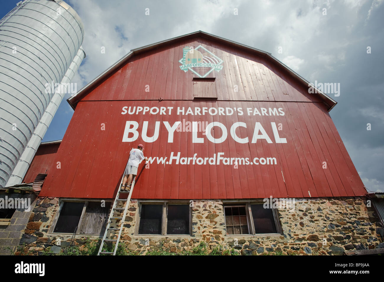 Buy local sign hi-res stock photography and images - Alamy