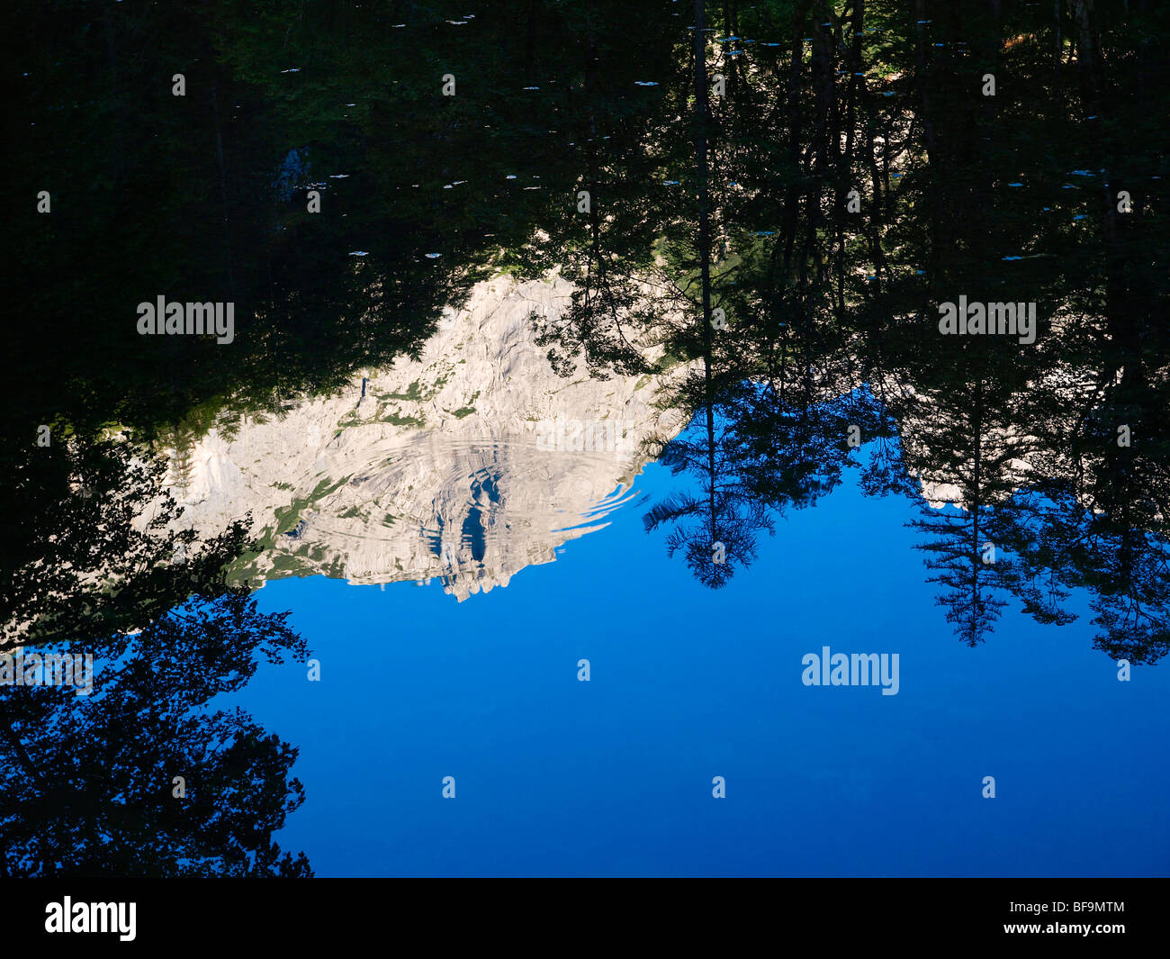 lake Gosausee, mountain Dachstein, Austria Stock Photo - Alamy