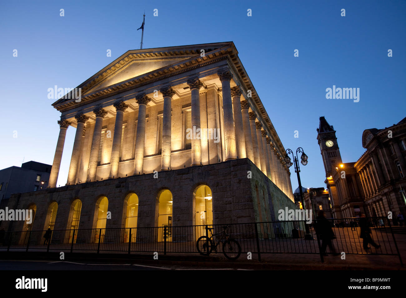 Birmingham town hall hi-res stock photography and images - Alamy