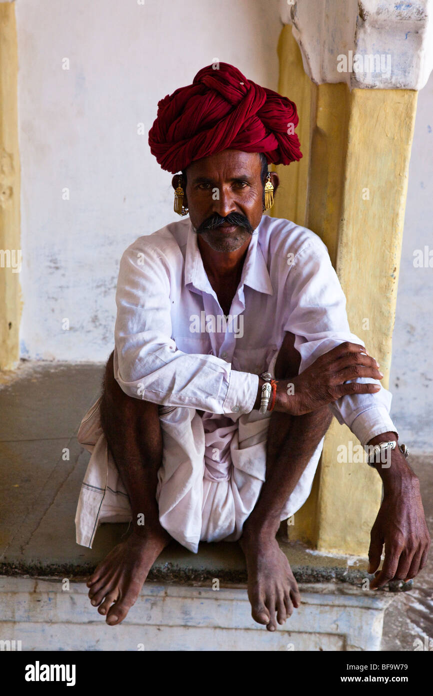 Rajput man at the Camel Fair in Pushkar in Rajasthan India Stock Photo ...