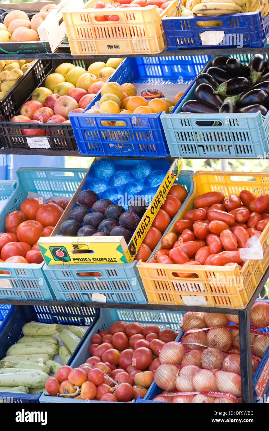 Fruit & Vegetable Shop Stock Photo - Alamy