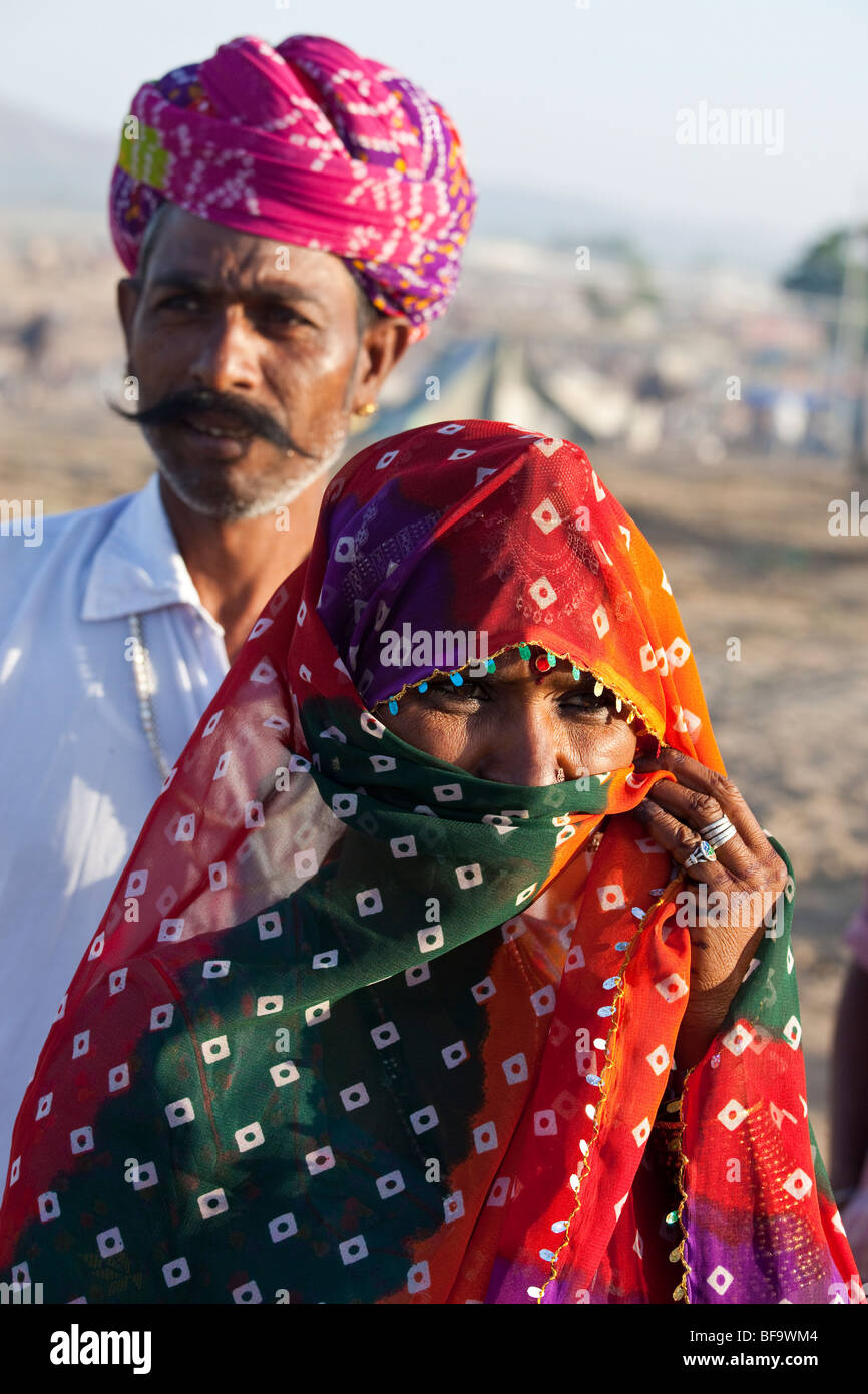 Rajput couple at the Camel Fair in Pushkar India Stock Photo - Alamy
