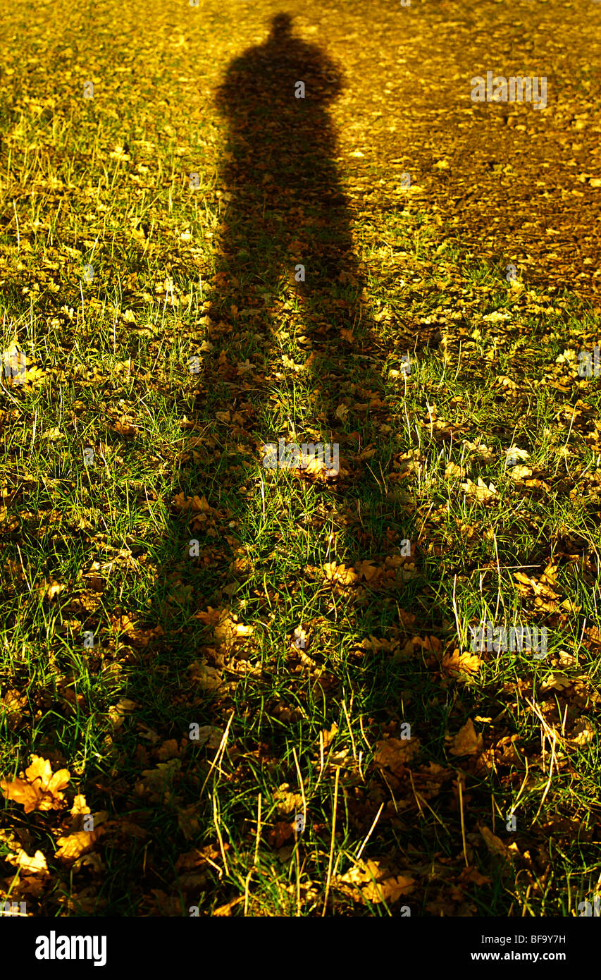 Long shadow hi-res stock photography and images - Alamy