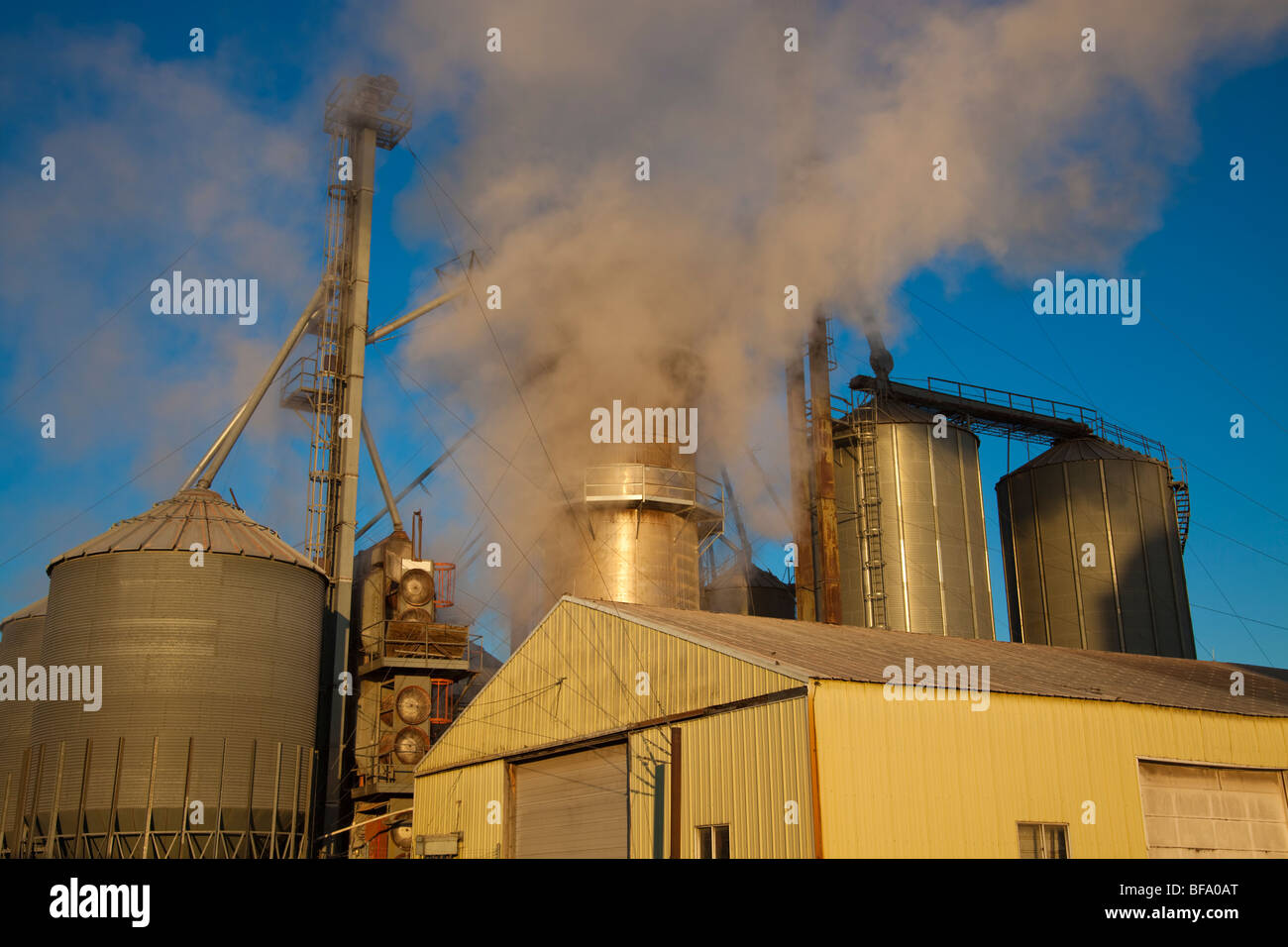 Milwaukee factory hi-res stock photography and images - Alamy