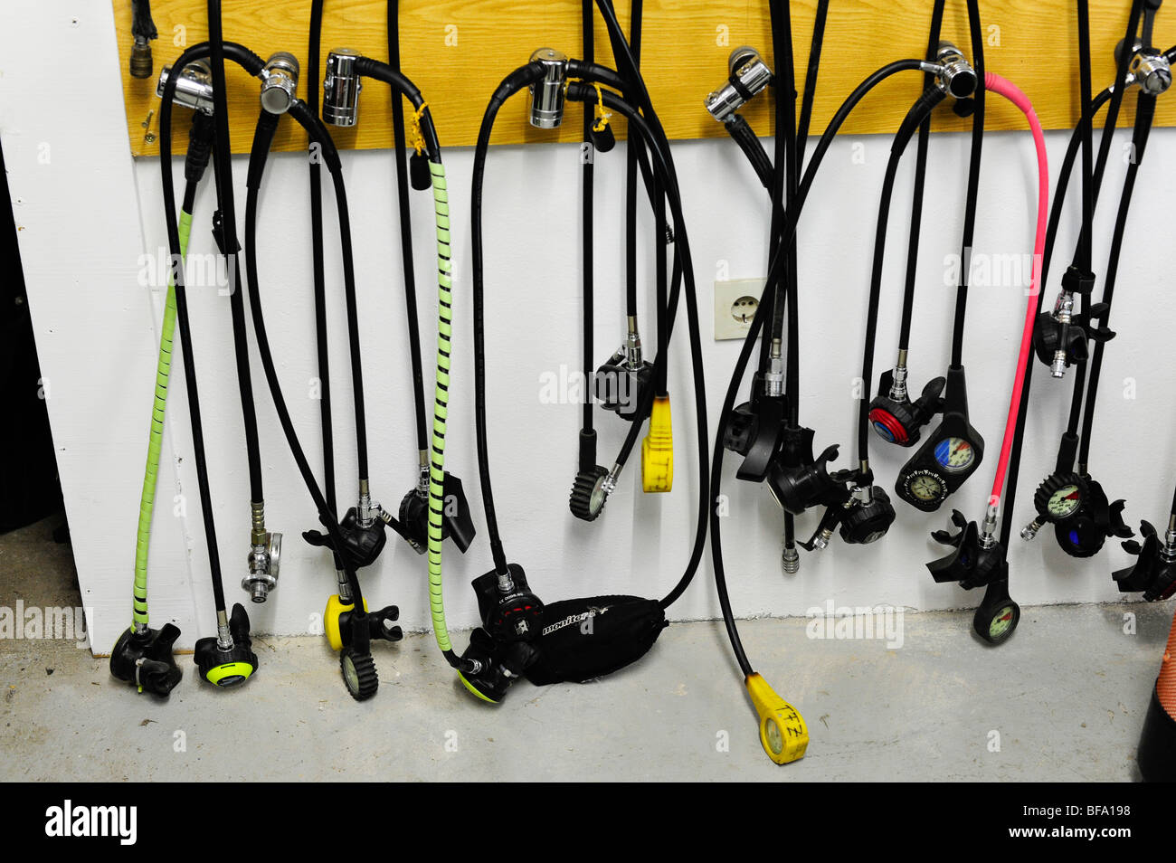 Diving equipment hi-res stock photography and images - Alamy