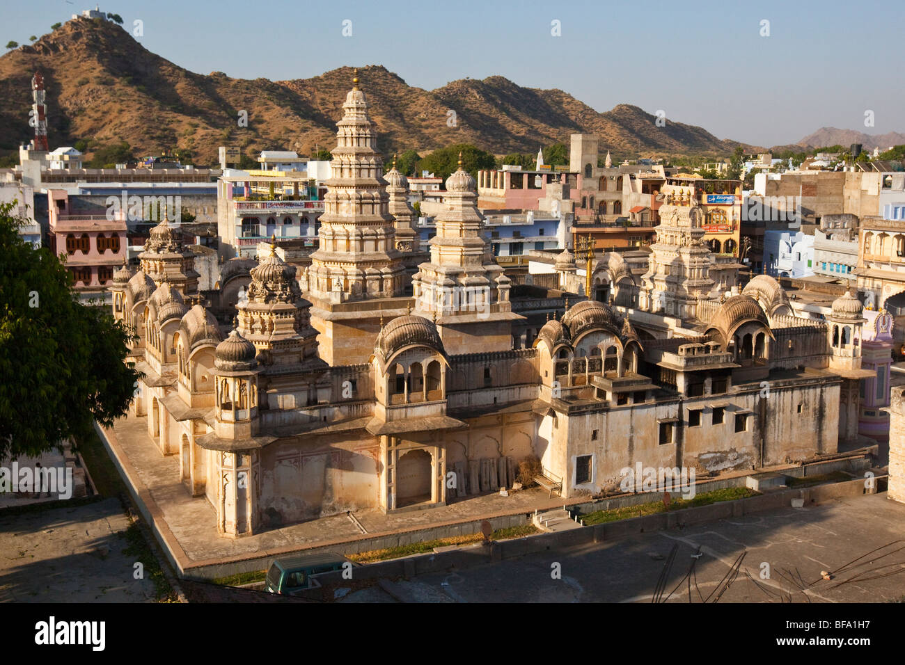 Old Rang Ji Temple in Pushkar India Stock Photo - Alamy