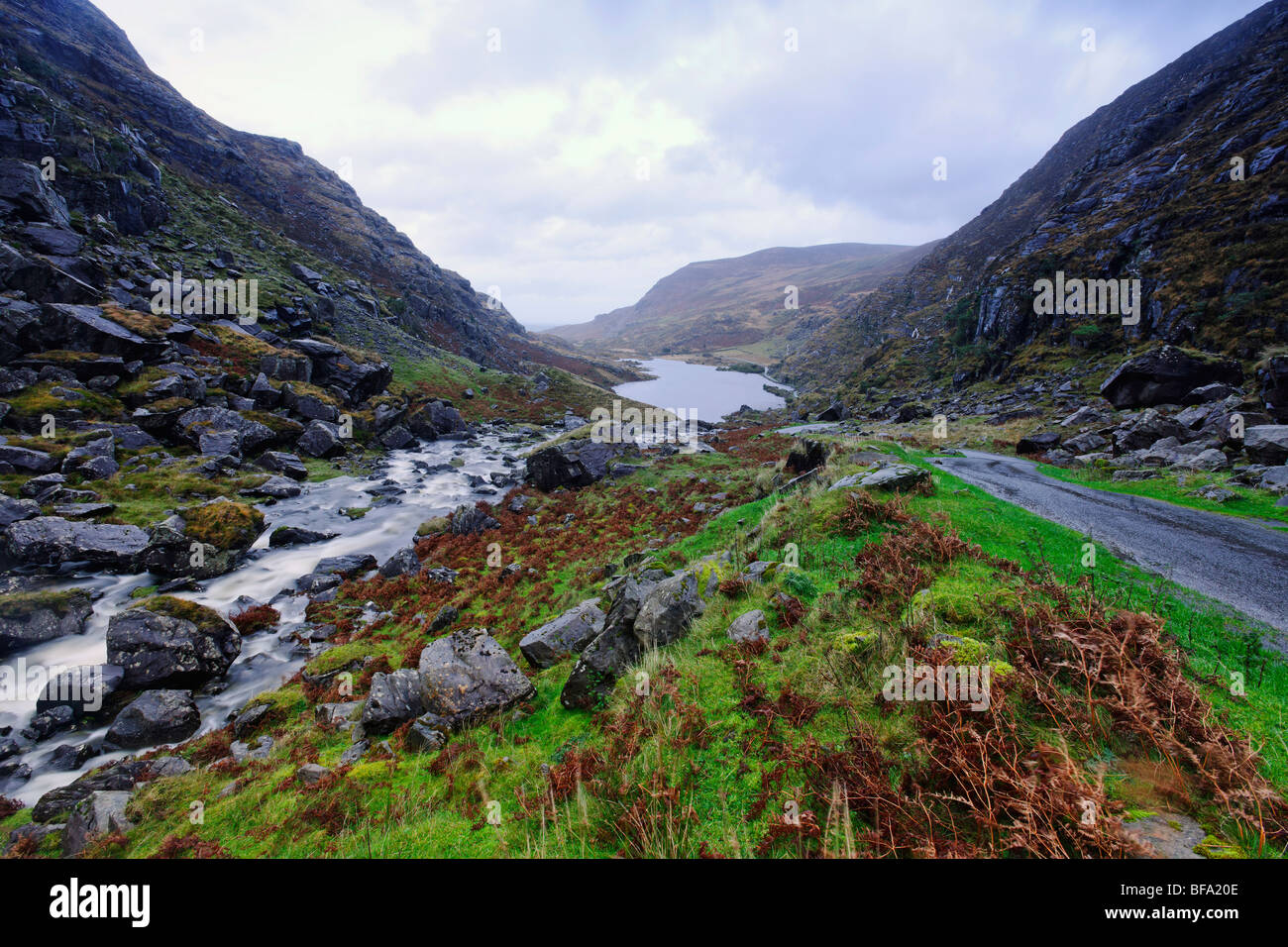 Windy peak hi-res stock photography and images - Alamy