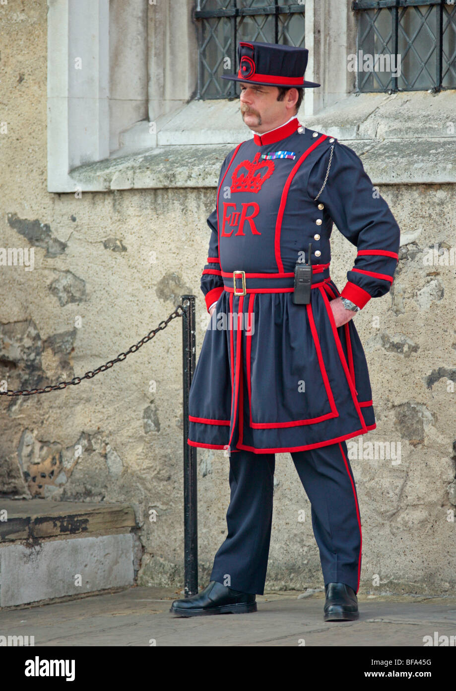 Beefeater Uniform High Resolution Stock Photography and Images - Alamy