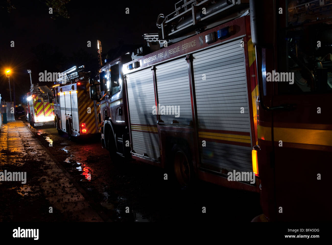Three engines hi-res stock photography and images - Alamy