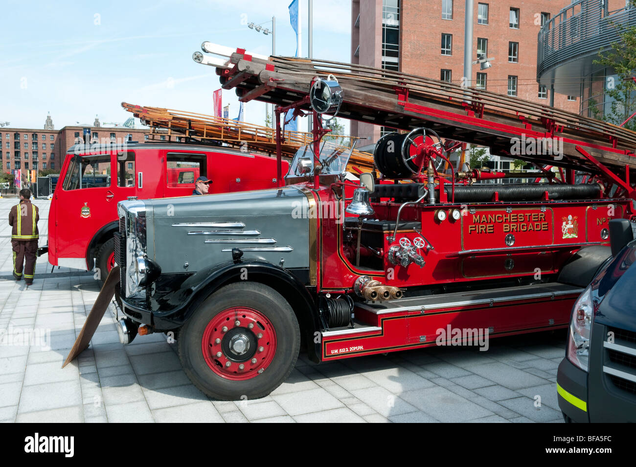 Old Leyland Metz Turntable Ladder Fire Engine Stock Photo - Alamy
