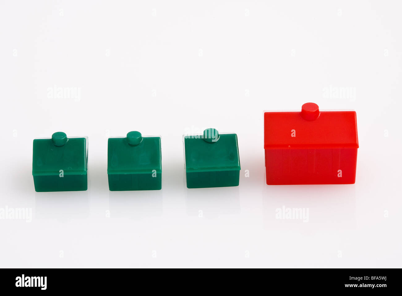 Monopoly house hi-res stock photography and images - Alamy
