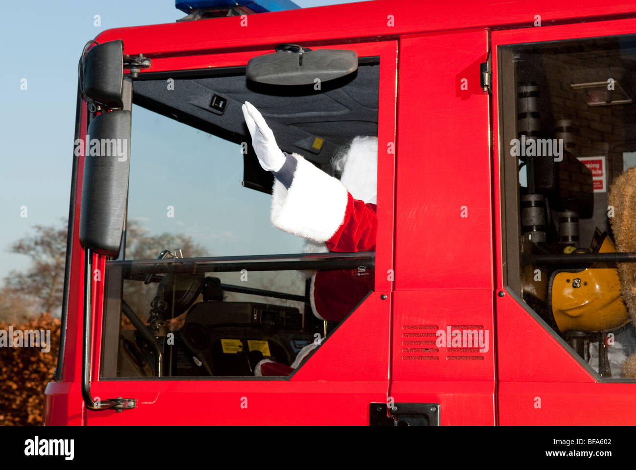 Father Christmas waves from Fire Engine FULLY MODEL RELEASED Stock ...