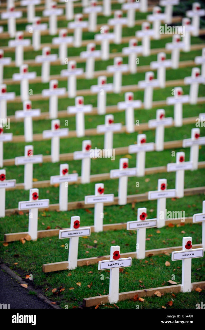 Cross of remembrance hi-res stock photography and images - Alamy