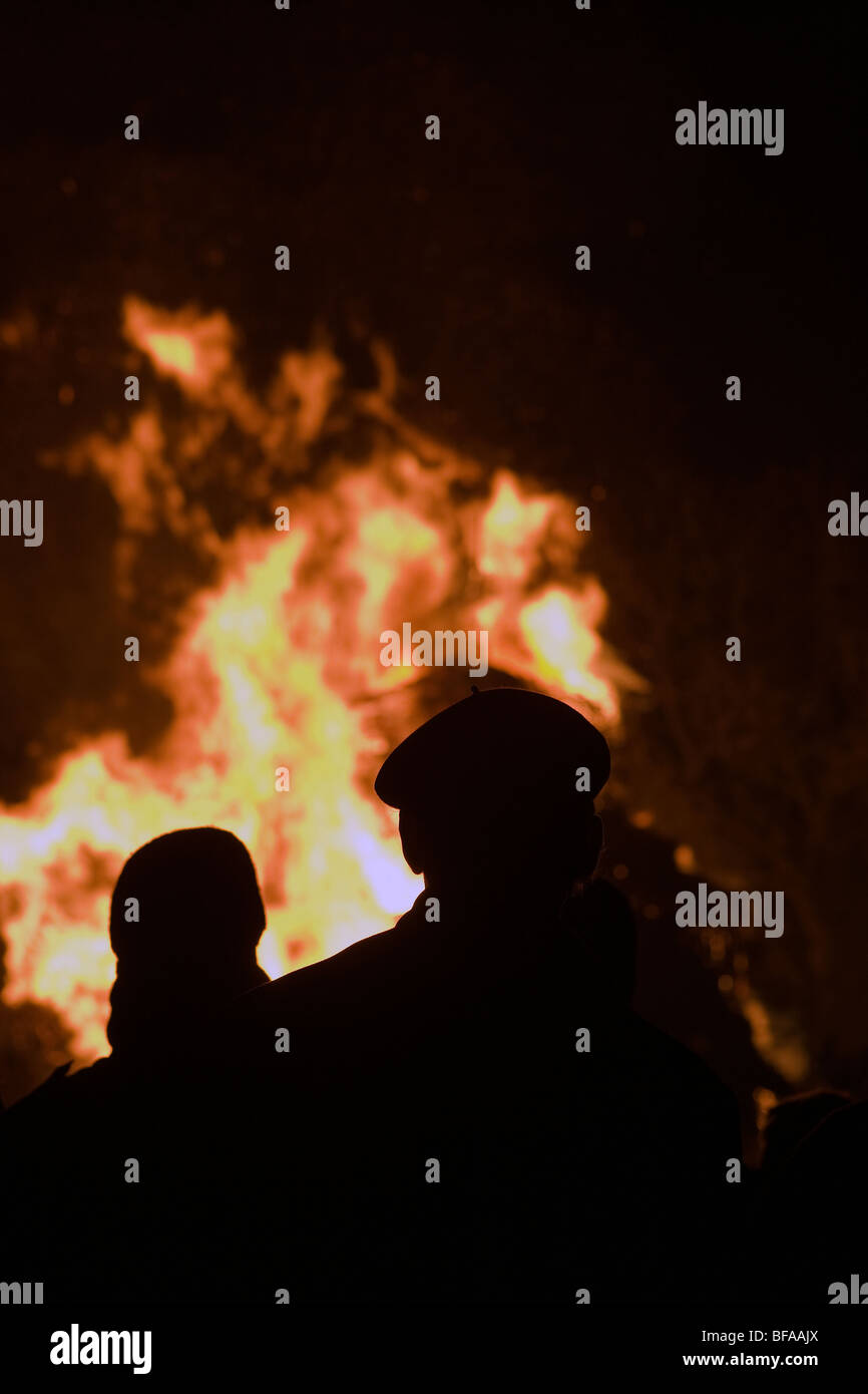 Bonfire night family hi-res stock photography and images - Alamy