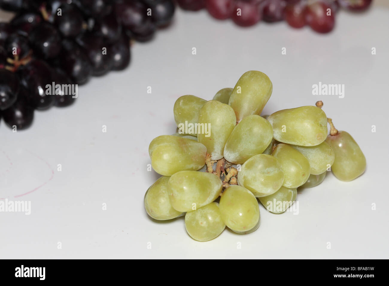 Center grapes hi-res stock photography and images - Alamy