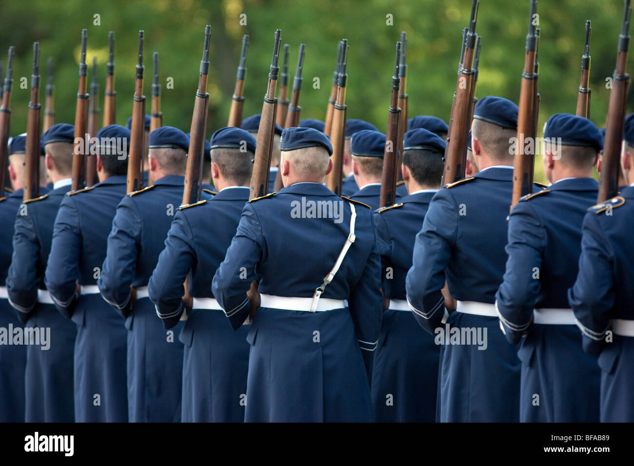 Conscript army of the German armed forces in the Castle Bellevue ...