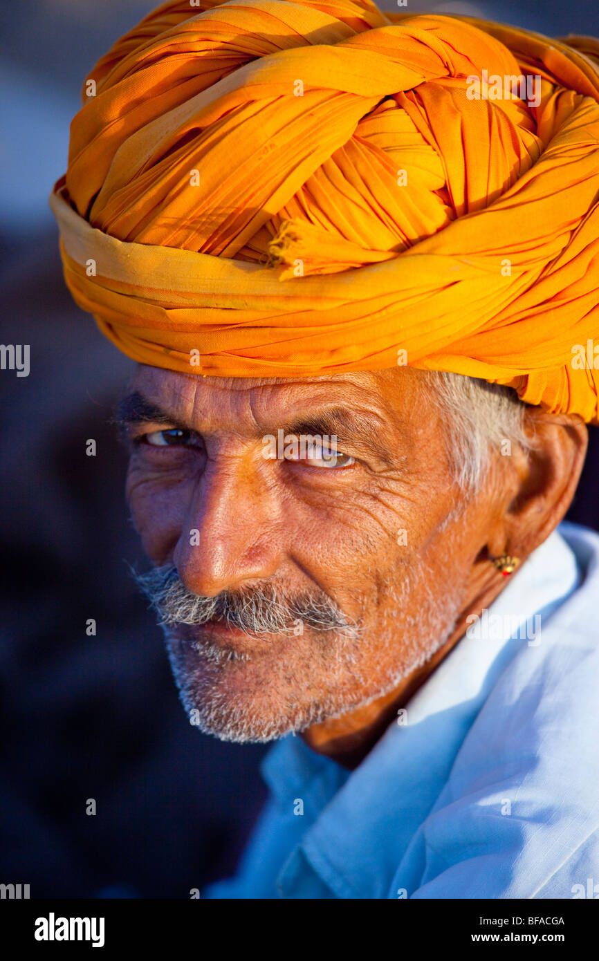 Rajput man at the Camel Fair in Pushkar India Stock Photo - Alamy