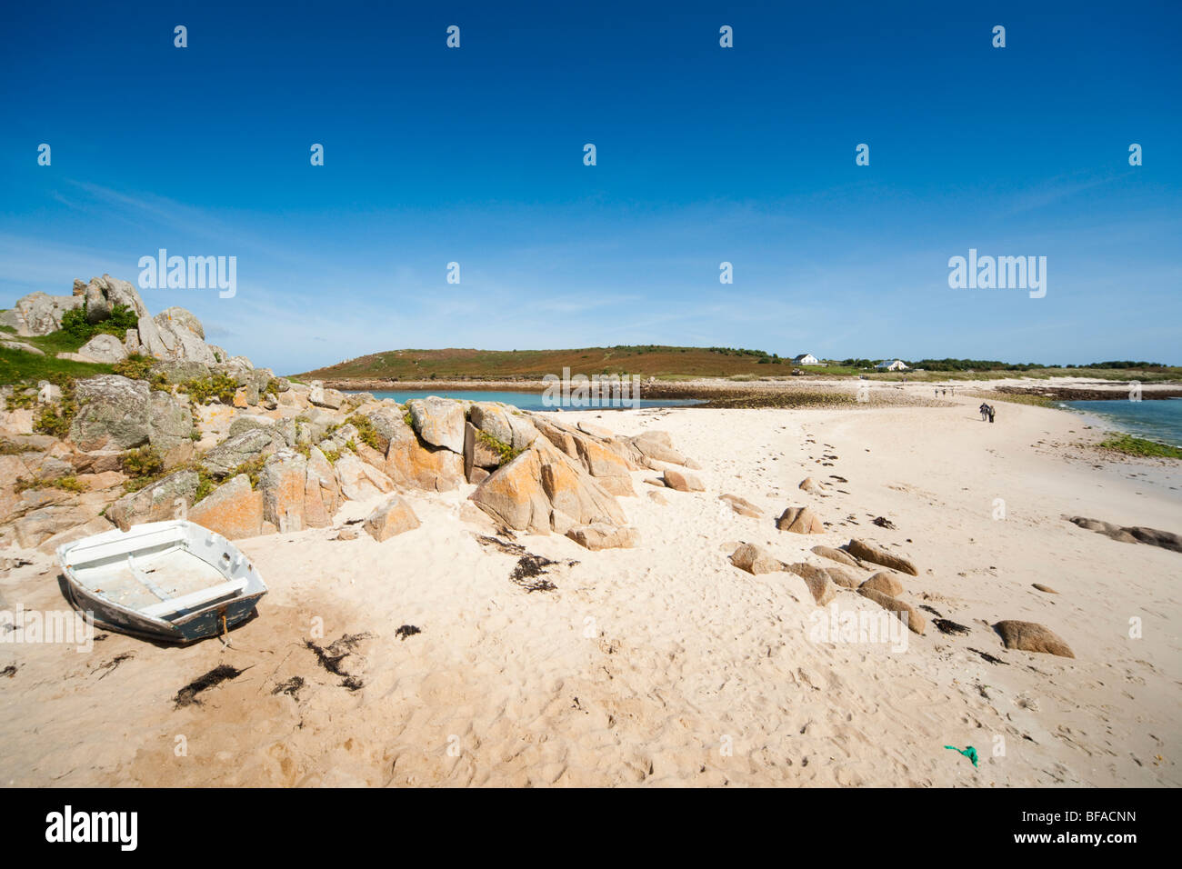 Rowing between the rocks hi-res stock photography and images - Alamy