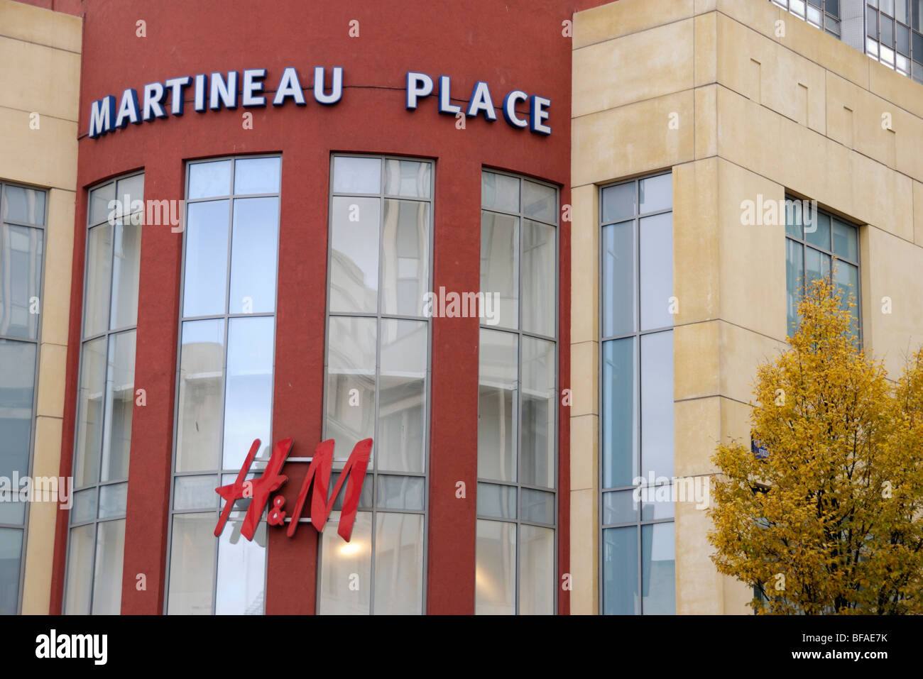 Martineau Place shopping centre, Birmingham, West Midlands, England, UK ...