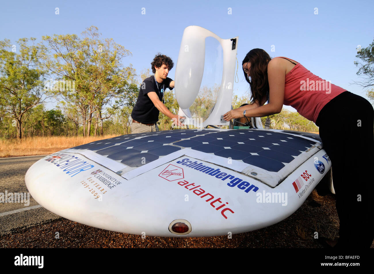 British members of the solar car racing team of Cambridge University ...