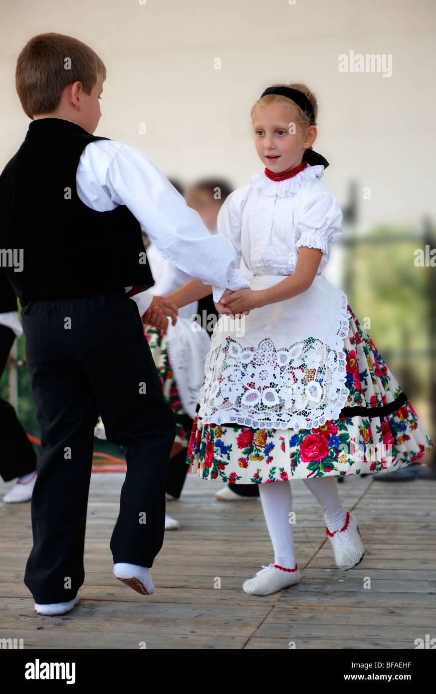 Traditional hungarian costumes hi-res stock photography and images - Alamy