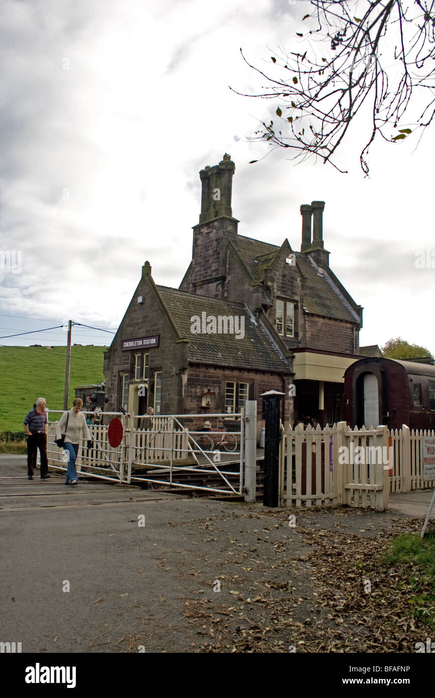 Railway station gates hi-res stock photography and images - Alamy