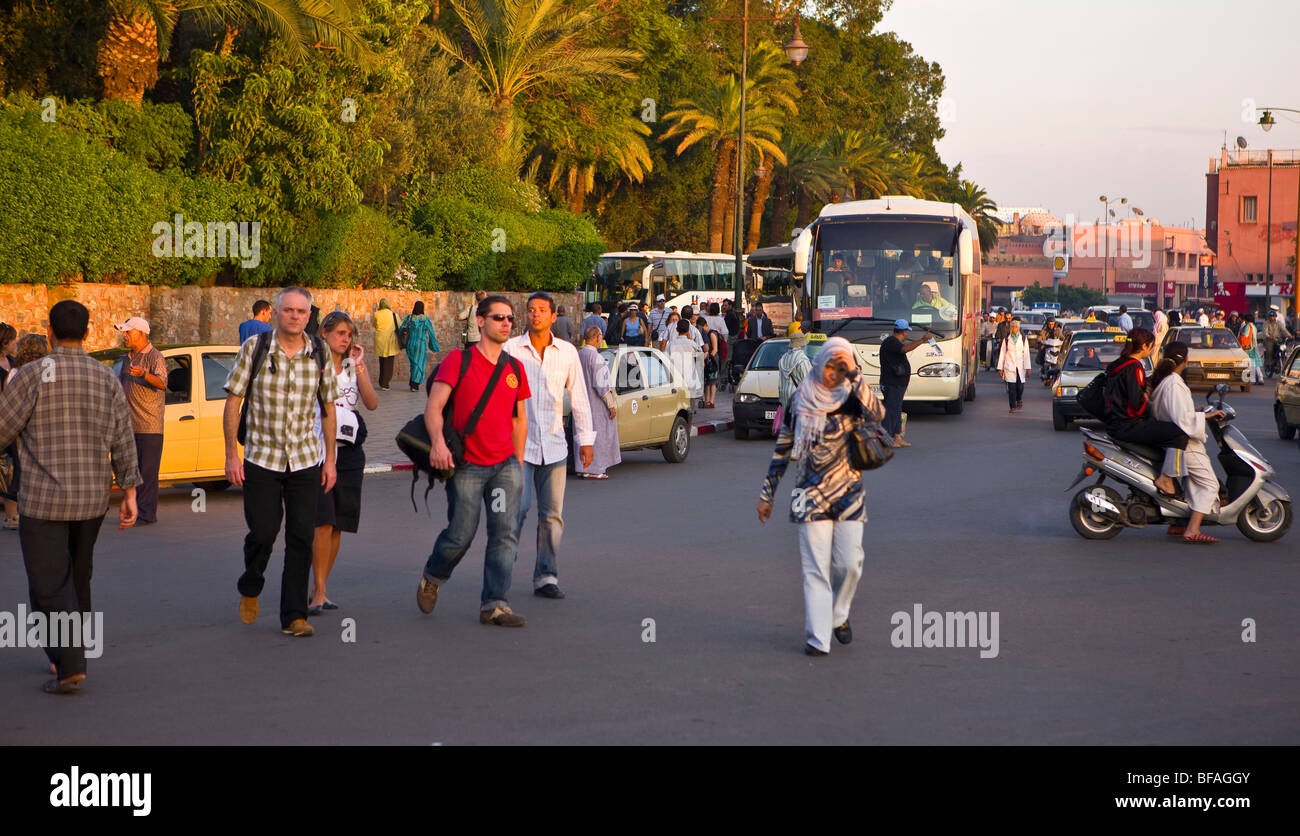 Morocco street scene hi-res stock photography and images - Alamy