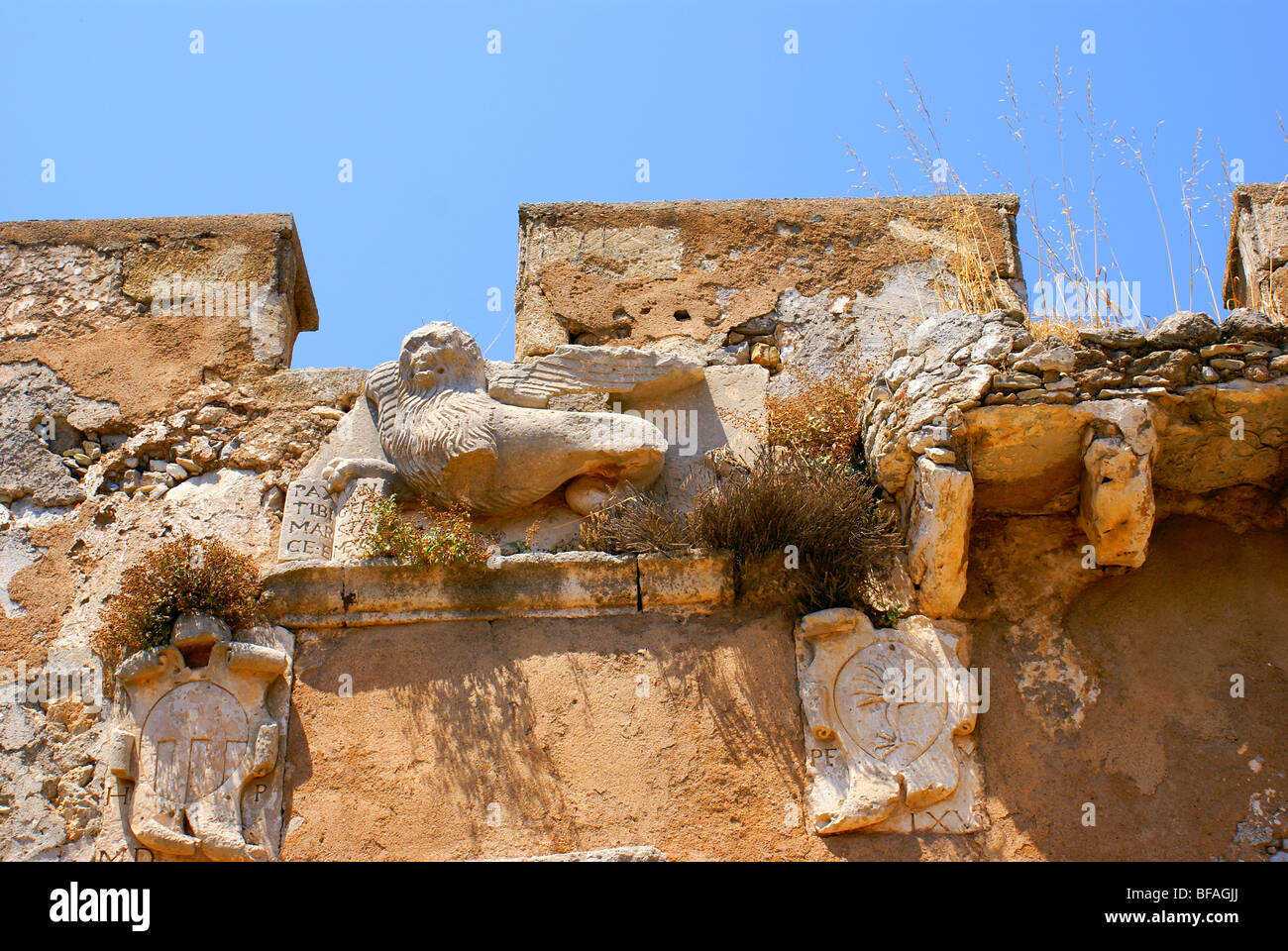 Venetian castle hi-res stock photography and images - Alamy