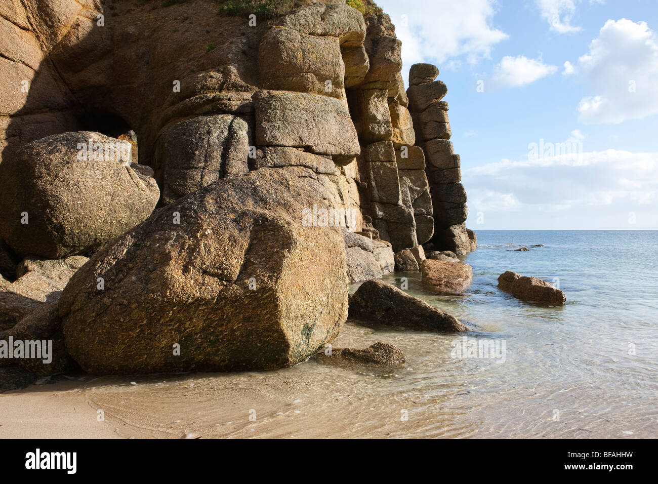 Sunlit Granite Sea Cliff Rocks, Porthgwarra Cove, Far West of Cornwall ...